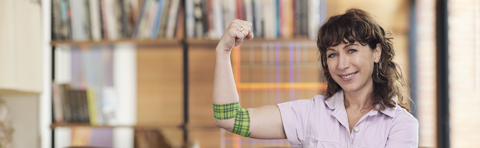 Lisa Gorman design must-have accessory, urges Aussies to help health ...